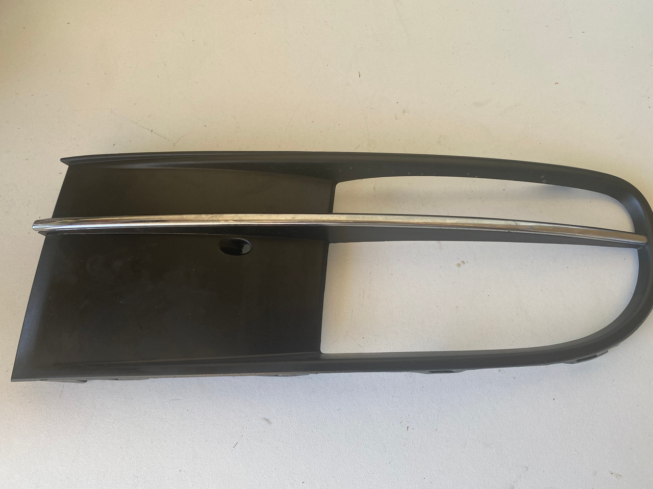 VW BEETLE 2012-2016 USED LH LOWER BAR GRILLE 5C5 853 665 E - Parts 4 ...