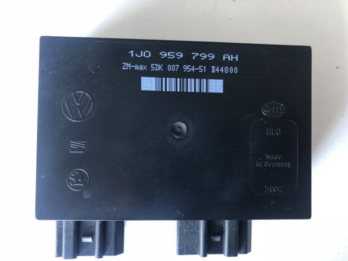 VW GOLF MK4 1999-2001 CENTRAL CONVENIENCE MODULE USED 1JO 959 799 Q ... VW GOLF MK4 1999-2001 CENTRAL CONVENIENCE MODULE USED 1JO 959 799 Q ...