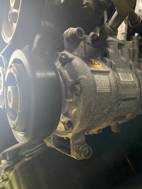 VW AMAROK 2L PETROL CFPA ENGINE USED AC COMPRESSOR 2H0 820 803 - Parts ...