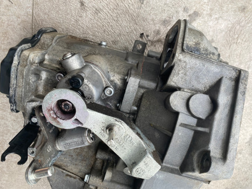 VW TRANSPORTER T5 1.9 TDI RECO 5 SPEED MANUAL JQT GEARBOX - Parts 4 ...