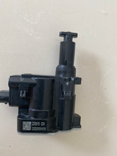 VW AMAROK 2023 NEW GENUINE FUEL FLAP ACTUATOR 2HJ 810 773 - Parts 4 ...