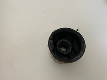 VW POLO NEW GENUINE FRONT CONTROL ARM BUSH 1K0 407 183 E - Parts 4 ...