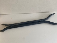 VW AMAROK USED LOCK SUPPORT BARS 2H0805569A - Parts 4 European Cars