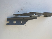VW GOLF MK7 USED LH BONNET HINDGE 5G0 823 301 B - Parts 4 European Cars