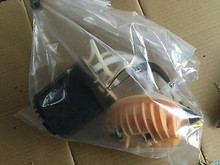 LR010432 - Fuel Pump & Sender RH - Freelander 2 new genuine - Parts 4 ...