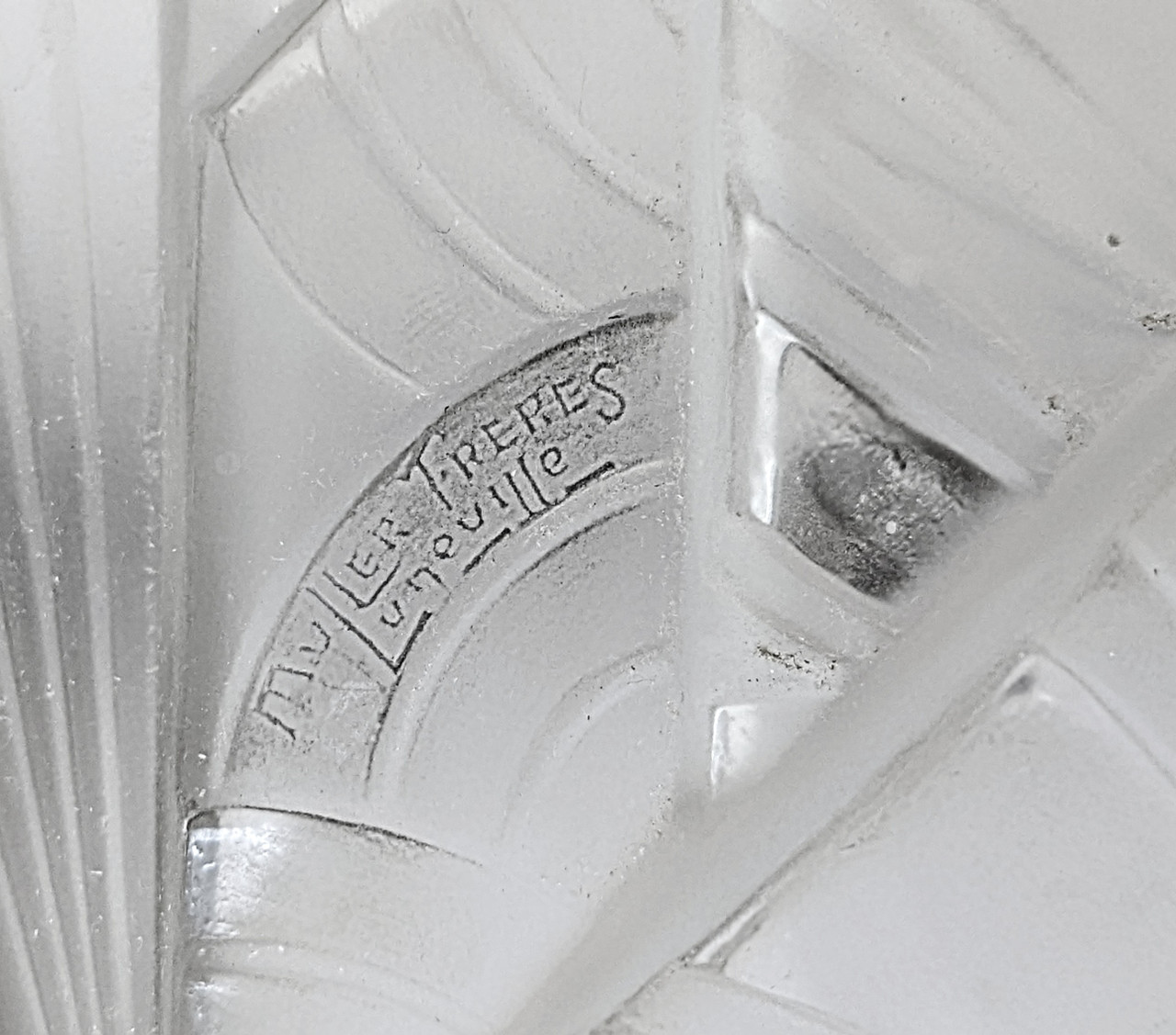 Pair of French Art Deco Wall Sconce Signed by Muller Frères