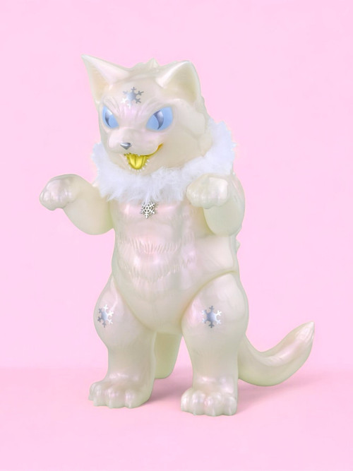 Daioh Negora Snow Pearl by Konatsu - myplasticheart