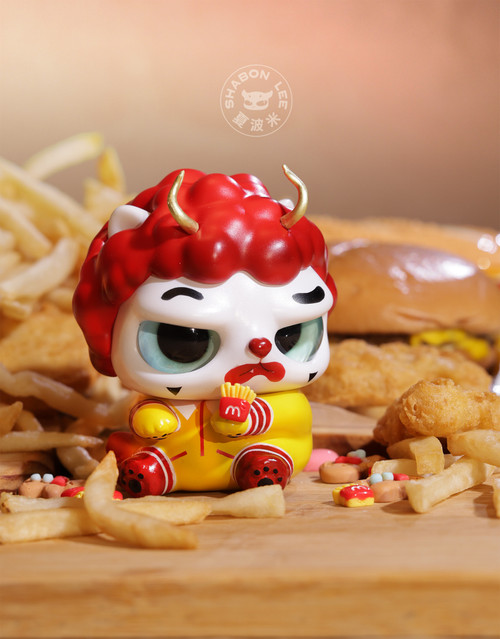 Mac Mia by Shabon Lee - myplasticheart