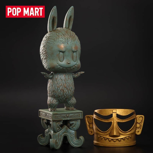 Labubu Gold Mask - myplasticheart