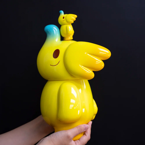 Elfie 400% and 100% (Here I Am!) Yellow Edition - myplasticheart