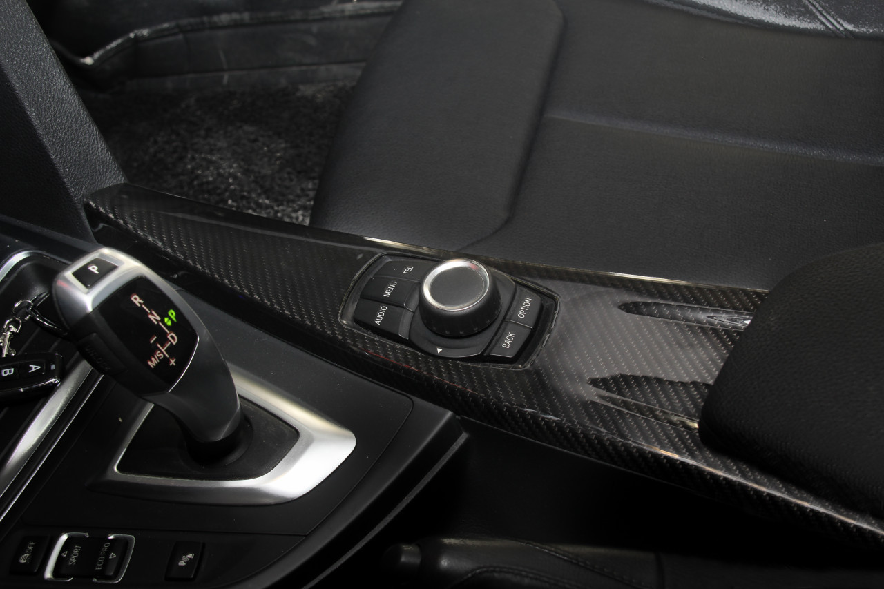 BMW 3 & 4 Series (F30/F32/F36) Carbon Fiber Interior Trim Kit
