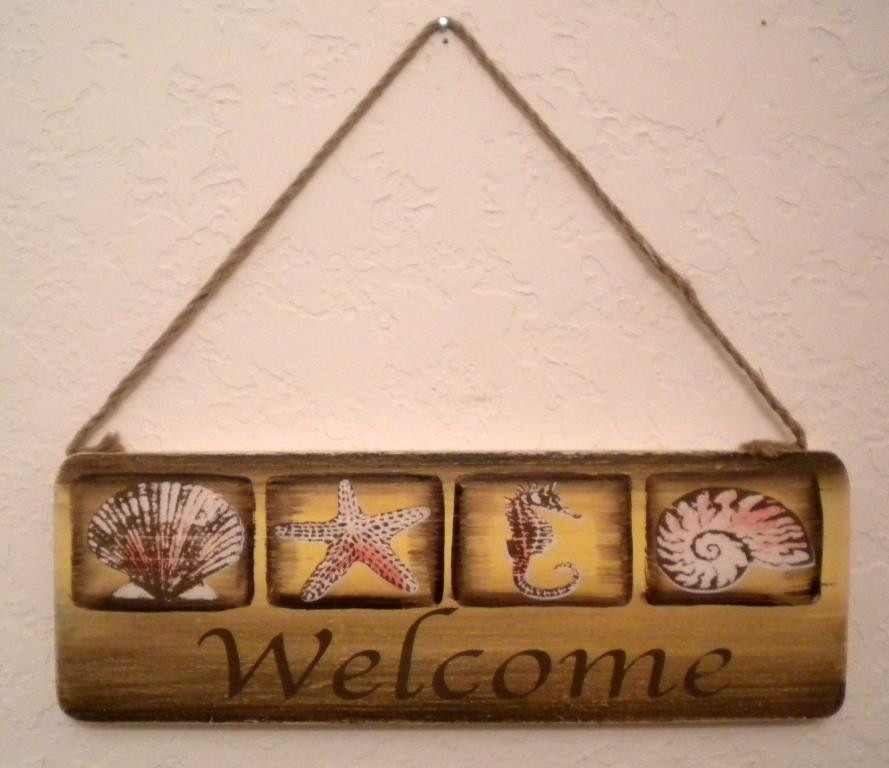 Seashell Welcome Sign
