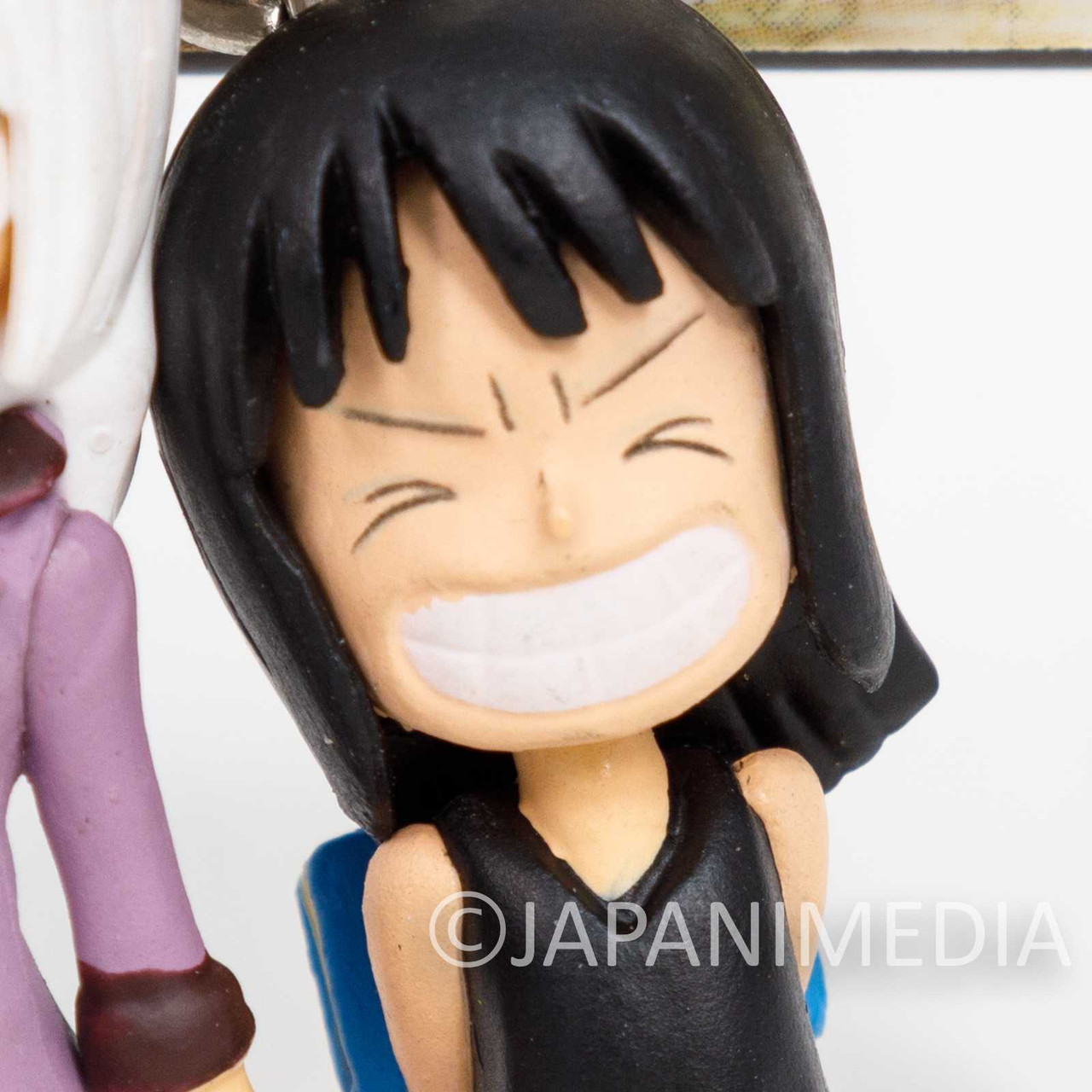 One Piece Nico Robin & Olvia Twin Figure Keychain Banpresto JAPAN ...