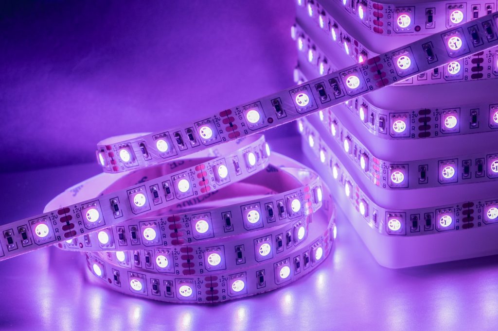 7 Ways to Use Color Changing Rope Lights to Create an Outdoor ...