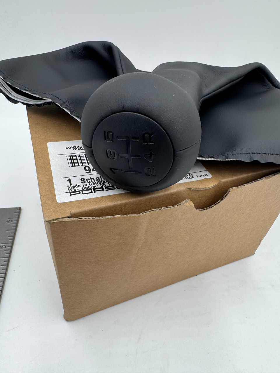 Shift Boot Assembly 944-951-944s2 85/2 to 91 944online
