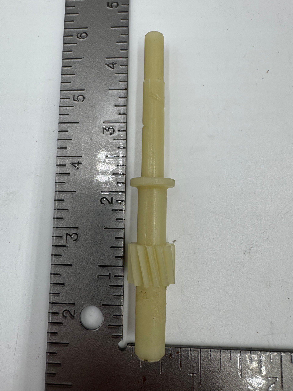 Speedometer Sensor Drive Gear Shaft 85/2 to 1991 5 speed cars