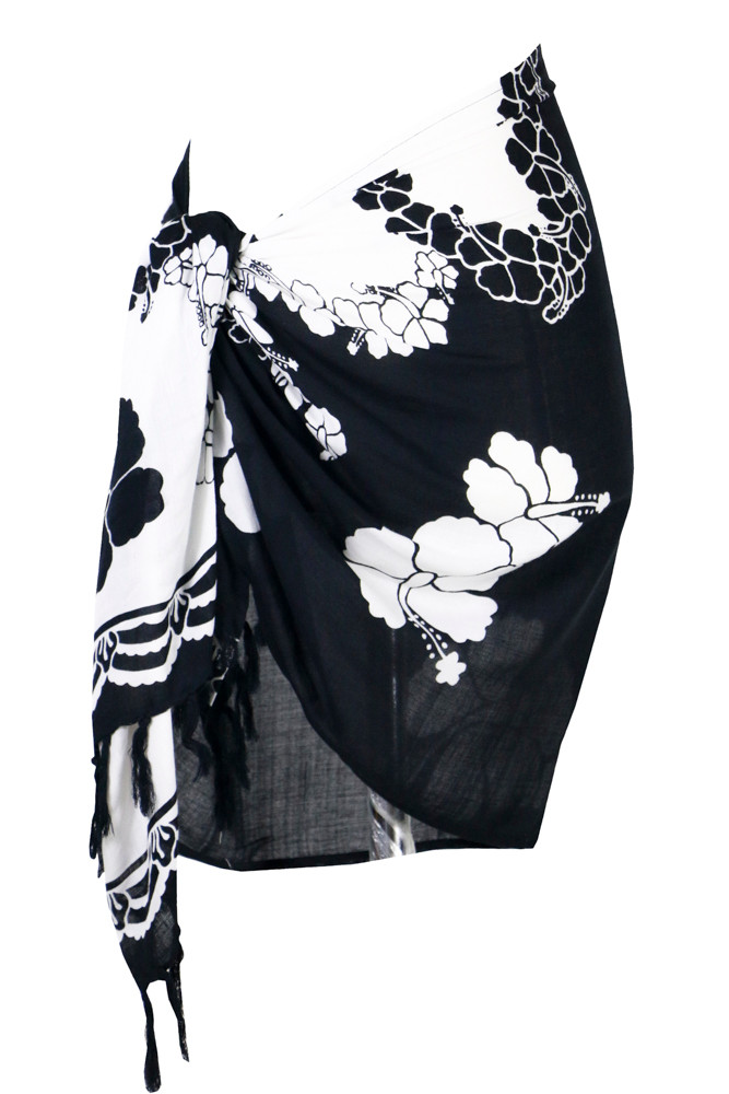 BLACK AND WHITE SARONGS