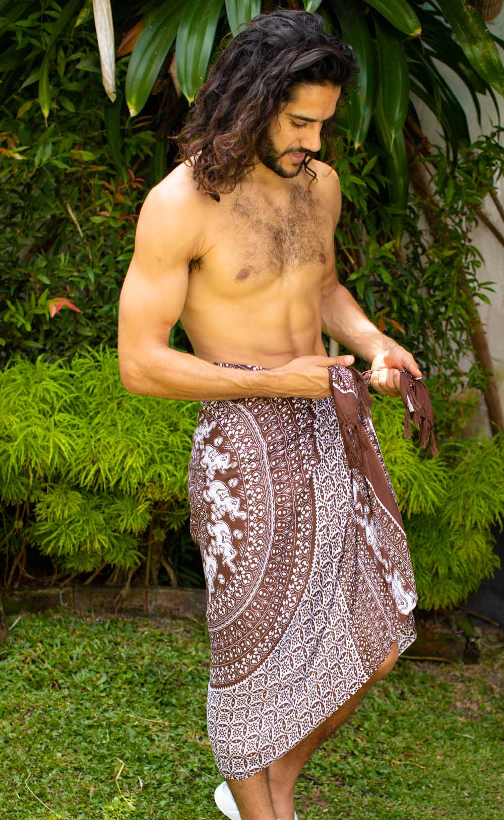 Smoked Hibiscus Floral Sarong in Purple