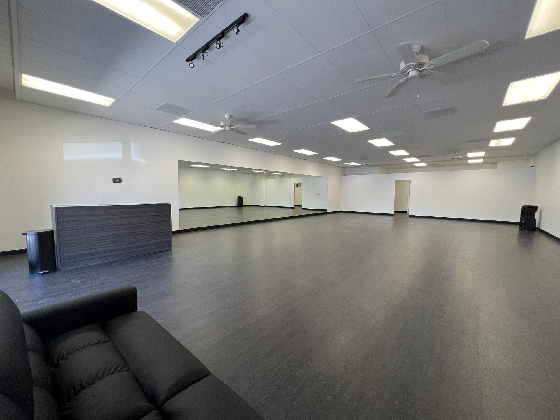 HQ Dance Studio