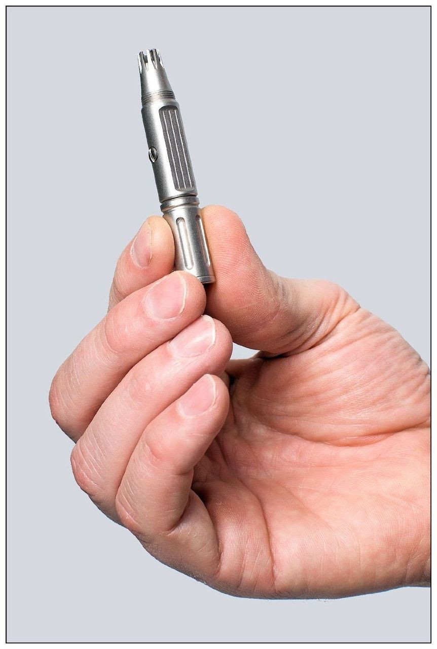 Groom Mate Professional Ear and Nose Hair Trimmer