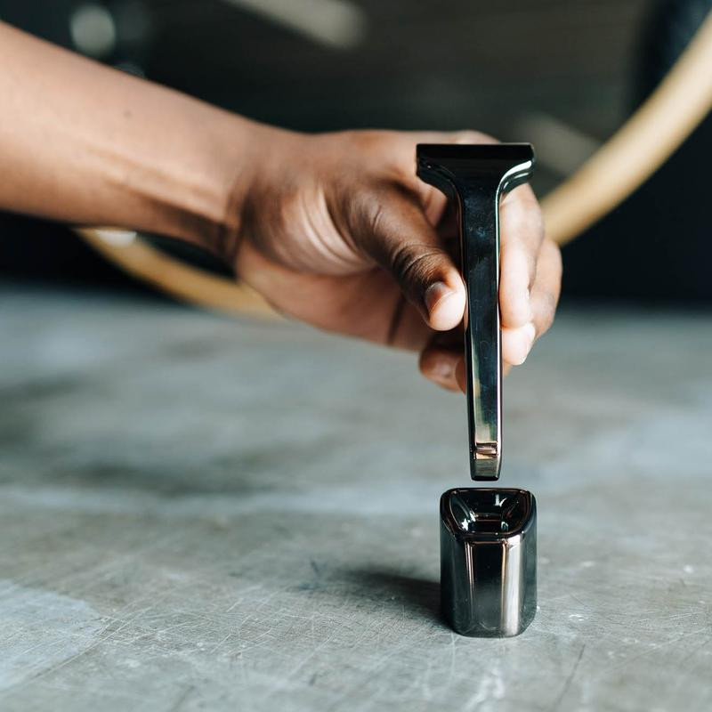 Supply Single Edge Razor Stand - Classic Matte - Body4Real