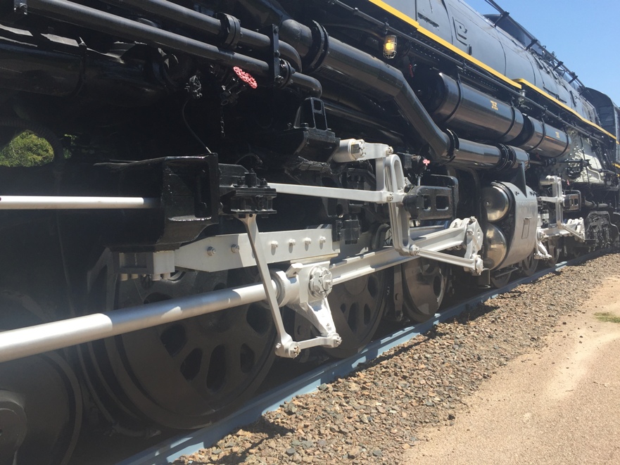 Union Pacific Challenger 3977 - Trains And Toy Soldiers