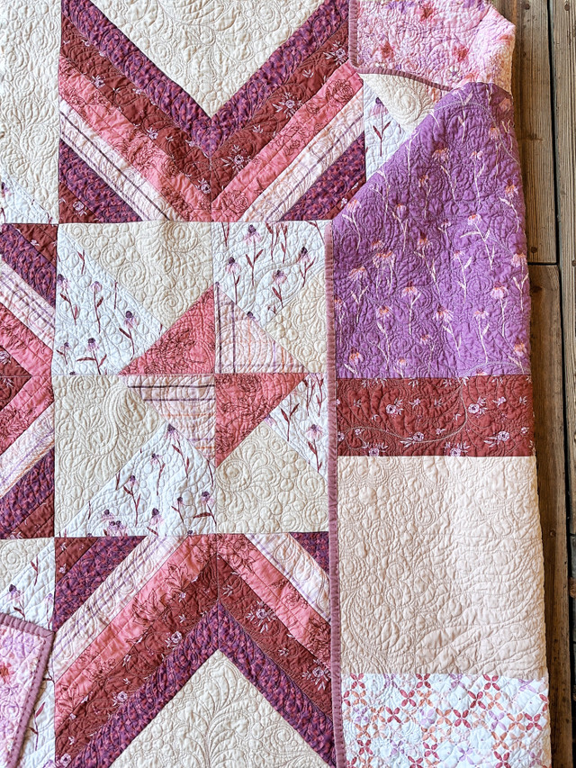 Carolina Mingle Quilt Pattern - Paper Pattern (SCQ105)