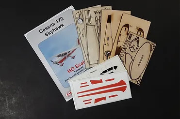 1076 - Osborn Model Kits HO -- Cessna 172 (Laser-cut wood kit)