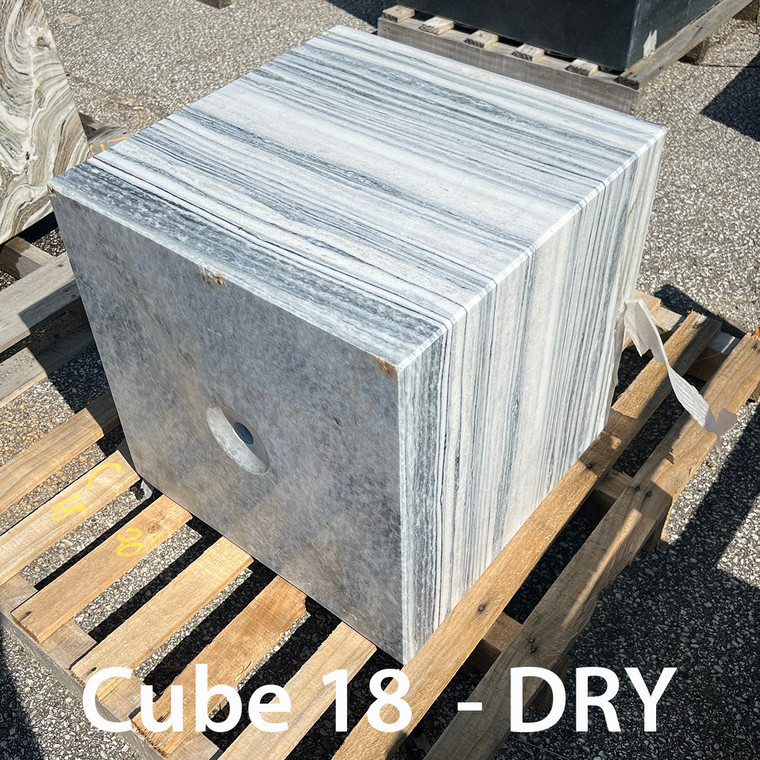 C18 20" White Gray Cube Fountain | Blue Thumb