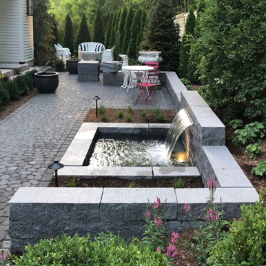 Formal Waterfalls Formal Falls® - Medium Kit with Light