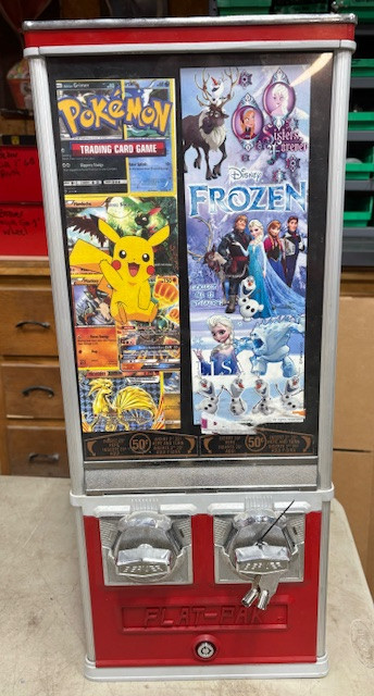 Beaver Flat Pak Sticker Tattoo Pokemon Sports Sports Card Vending Machine