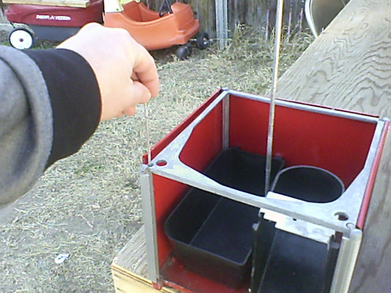 Tie Rod Corner Post Screw Rods for 2" Capsule Vending machines Ashland ...