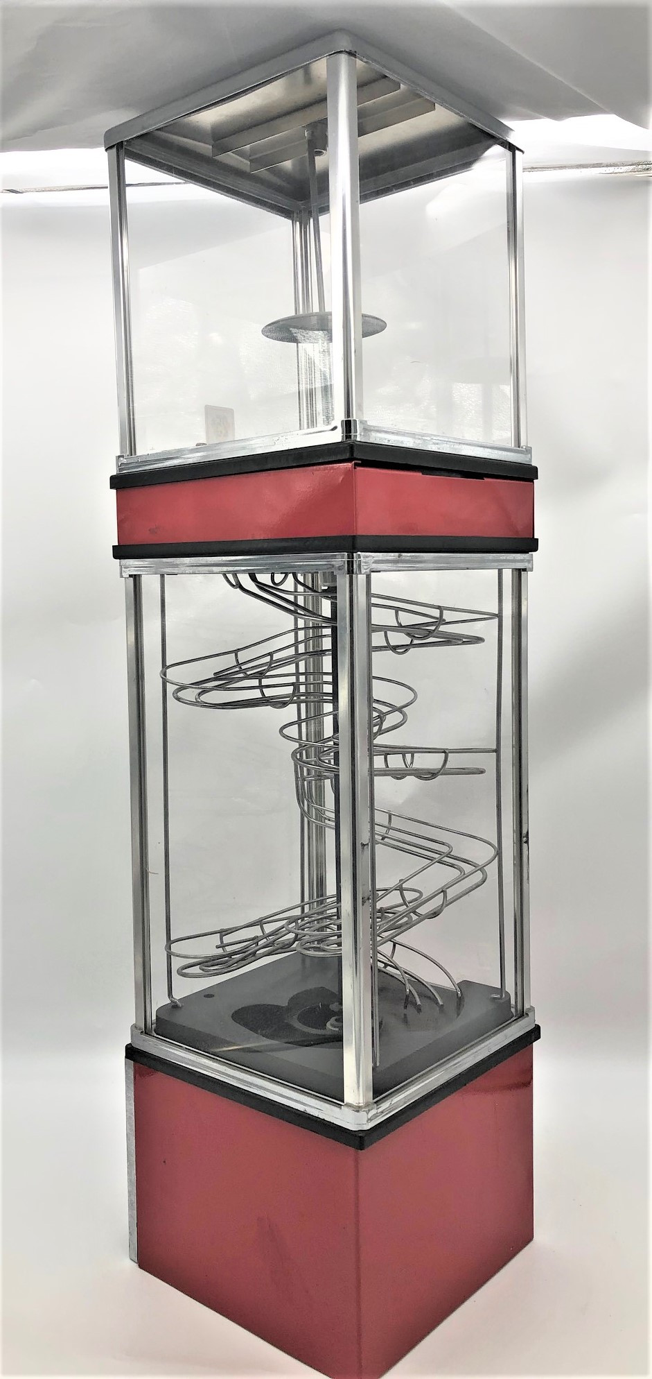 Victor Zipper Spiral Gumball Machine