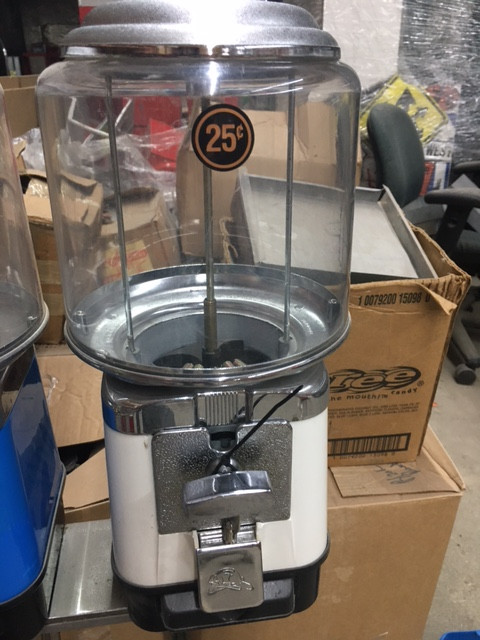 Beaver - GumballStuff: Bulk Vending Supplies