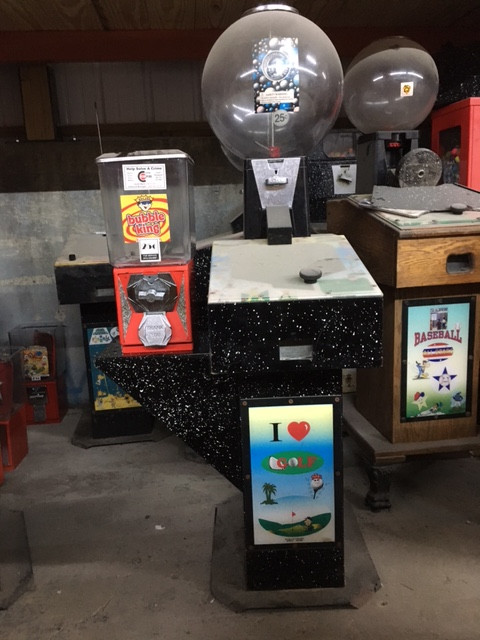 Bulk Vending Pinball Wing or Unique Wall Mount Shelf For Candy Gumball ...
