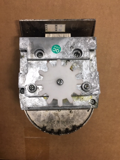 Tomy Gacha Coin Mechanism $1.00 mech