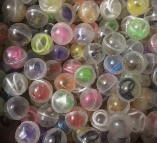 Toy Mix in Round Capsules 250 Pieces