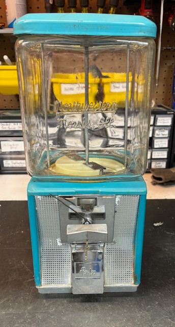 Vintage Sea Foam Green Glass Folz Northwestern Model 60 Candy Gum Machine
