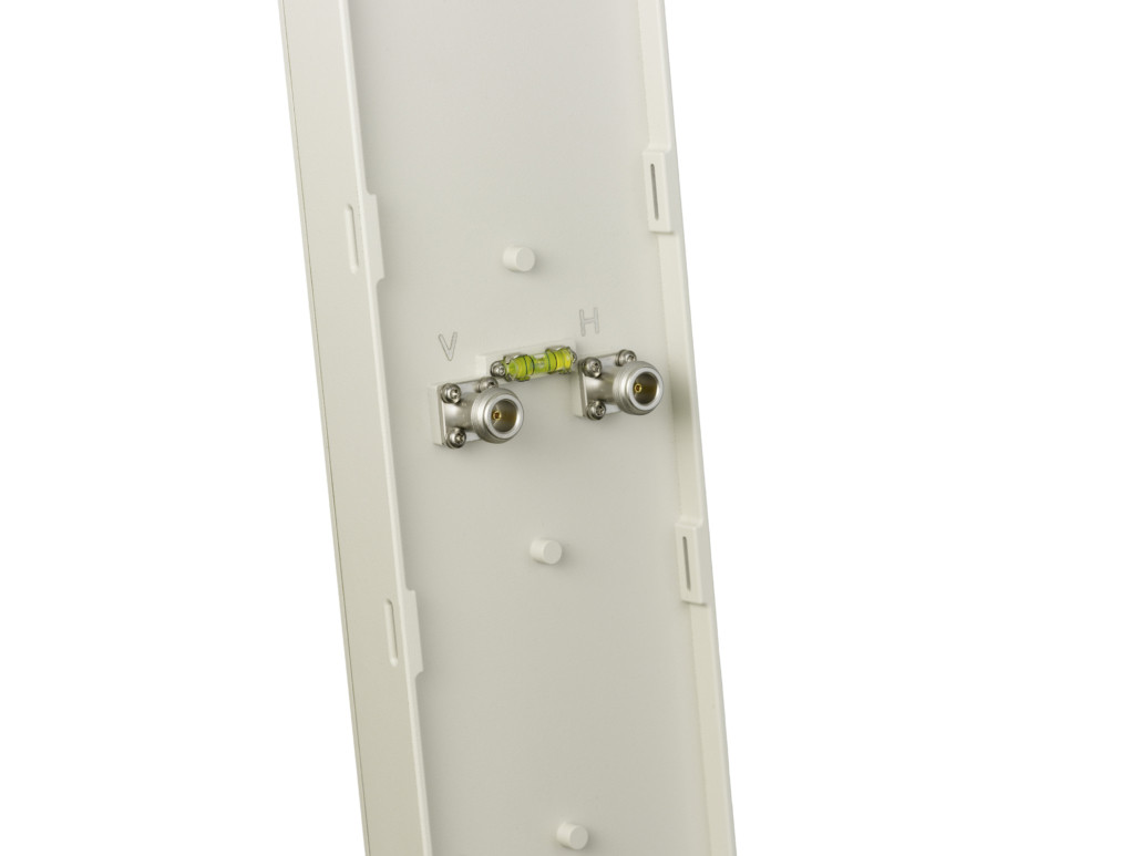 SVP Aerospace AS-217-MIMO Compact Sector Antenna