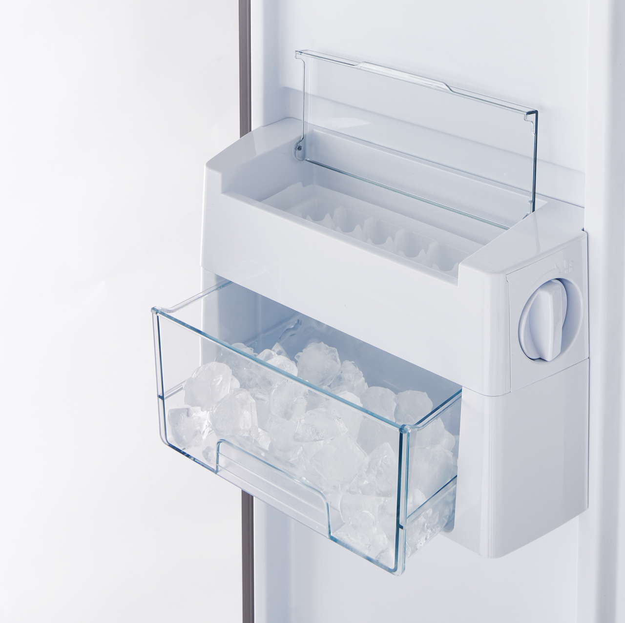 Westinghouse 619L Dark S/S Side by Side Fridge Freezer WSE6640BA