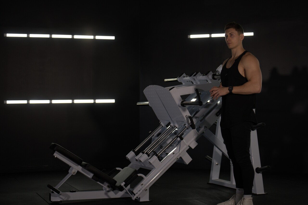 War Strength Iso Lateral 45 Degree Leg Press | GymStore.com