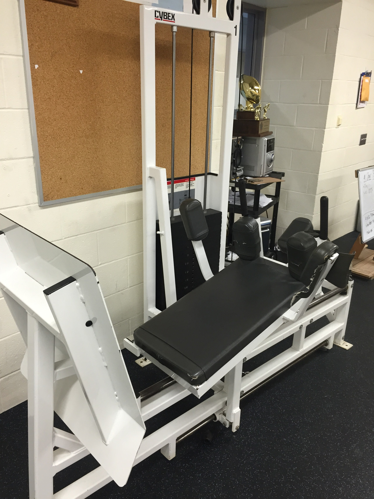 Cybex Classic Horizontal Leg Press | GymStore.com