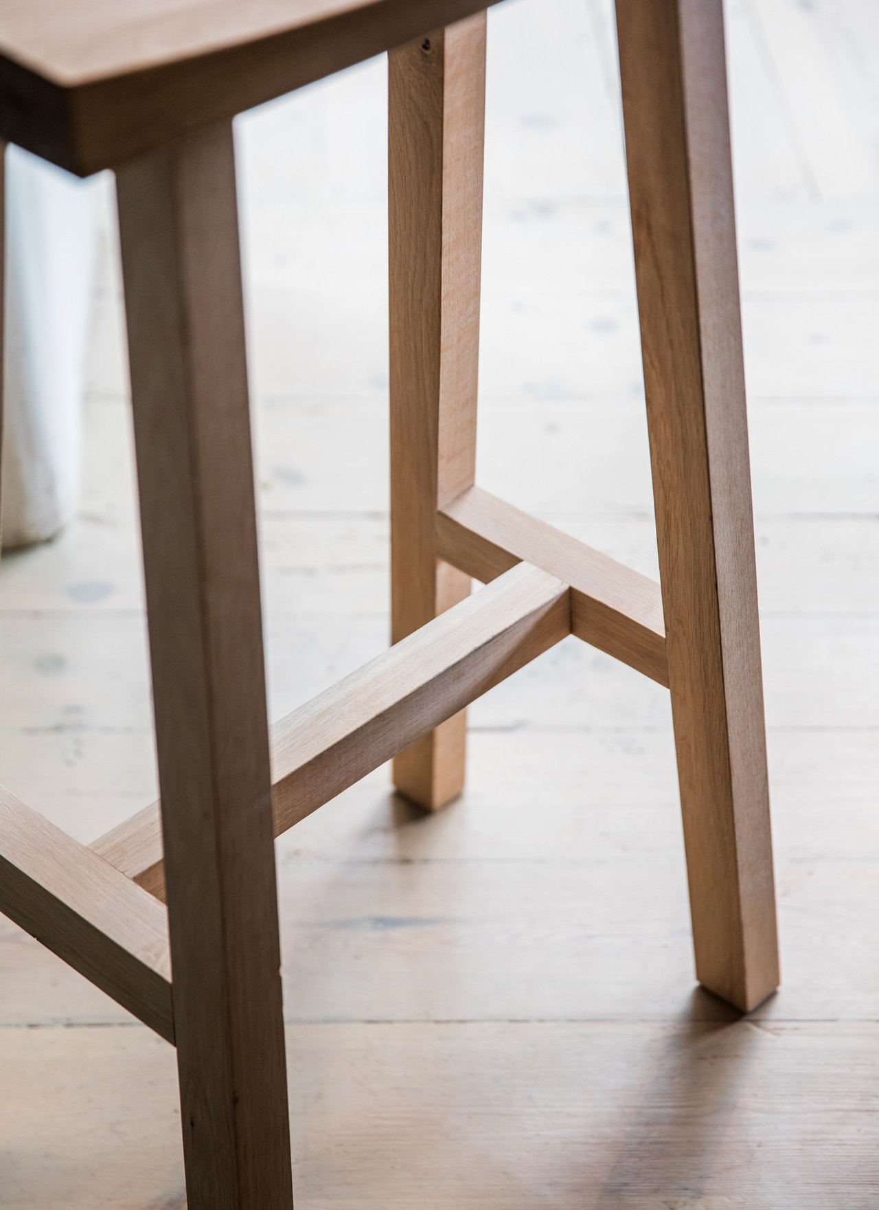Clockhouse Bar Stool Natural | Garden Trading
