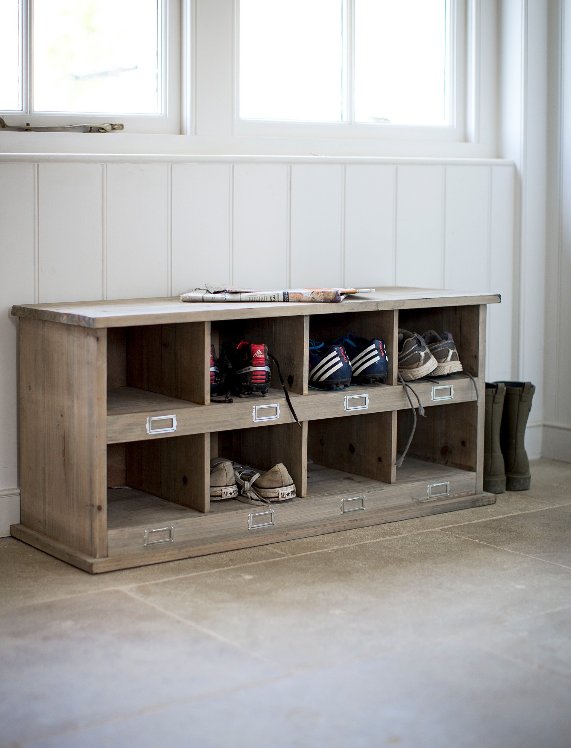 Chedworth 8 Shoe Locker Natural | Garden Trading