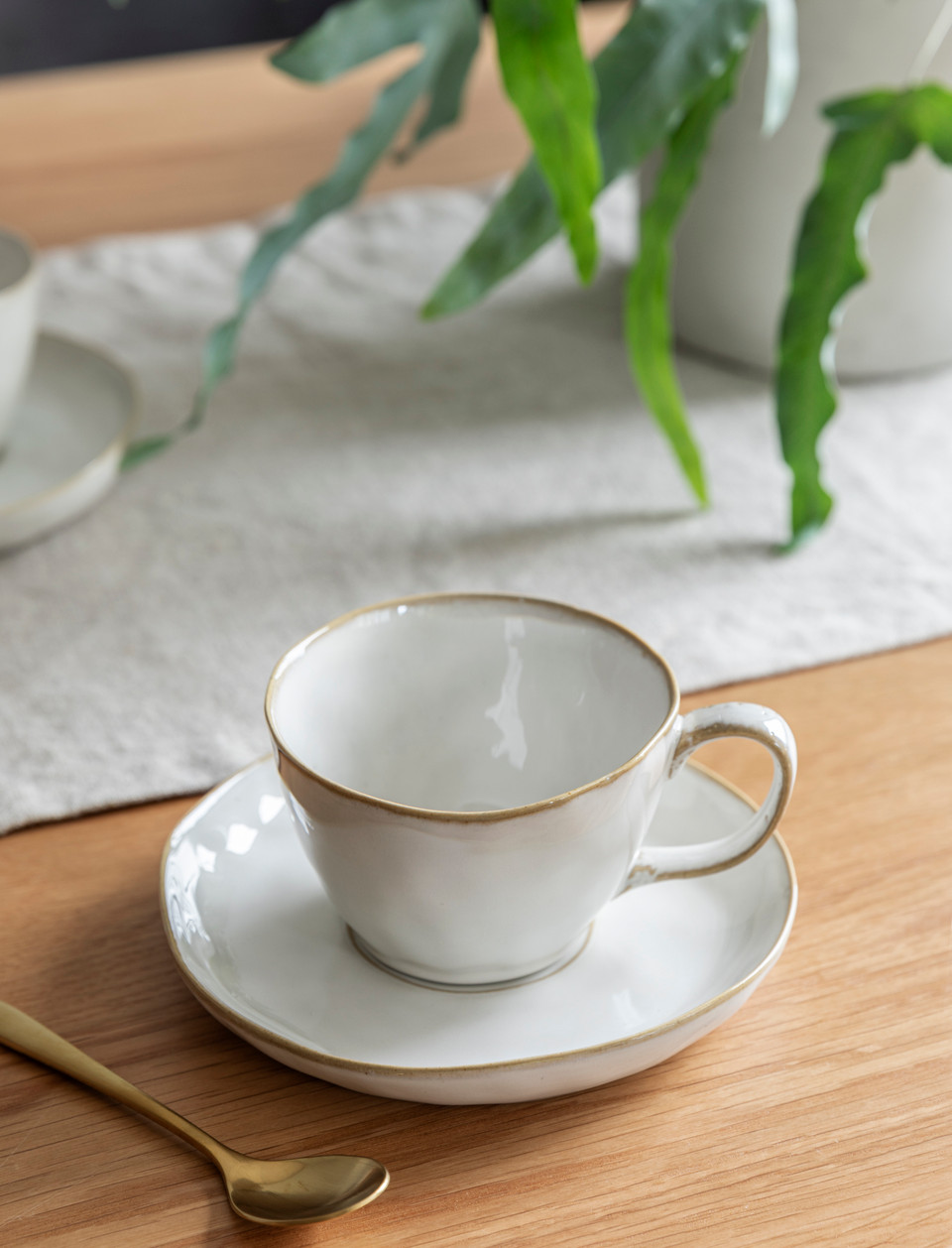 Ithaca Cup & Saucer White | Garden Trading