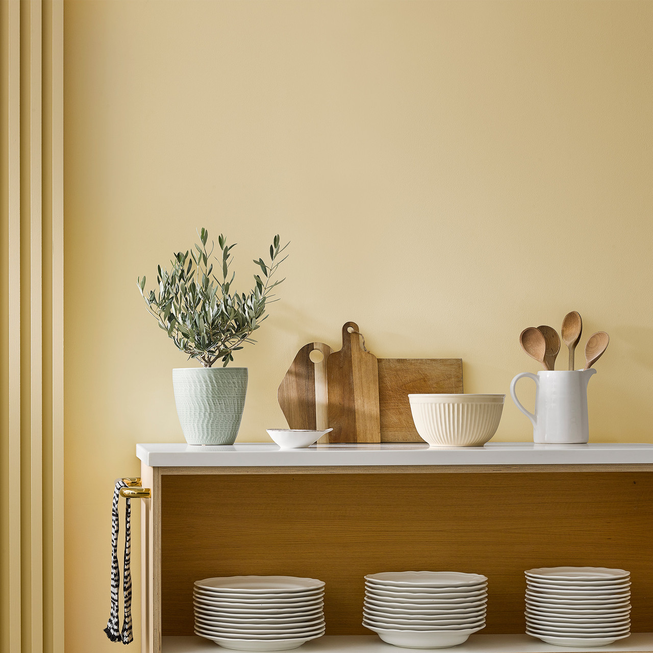 Sandstorm Wall & Ceiling Paint - Matt Yellow Finish | Rust-Oleum