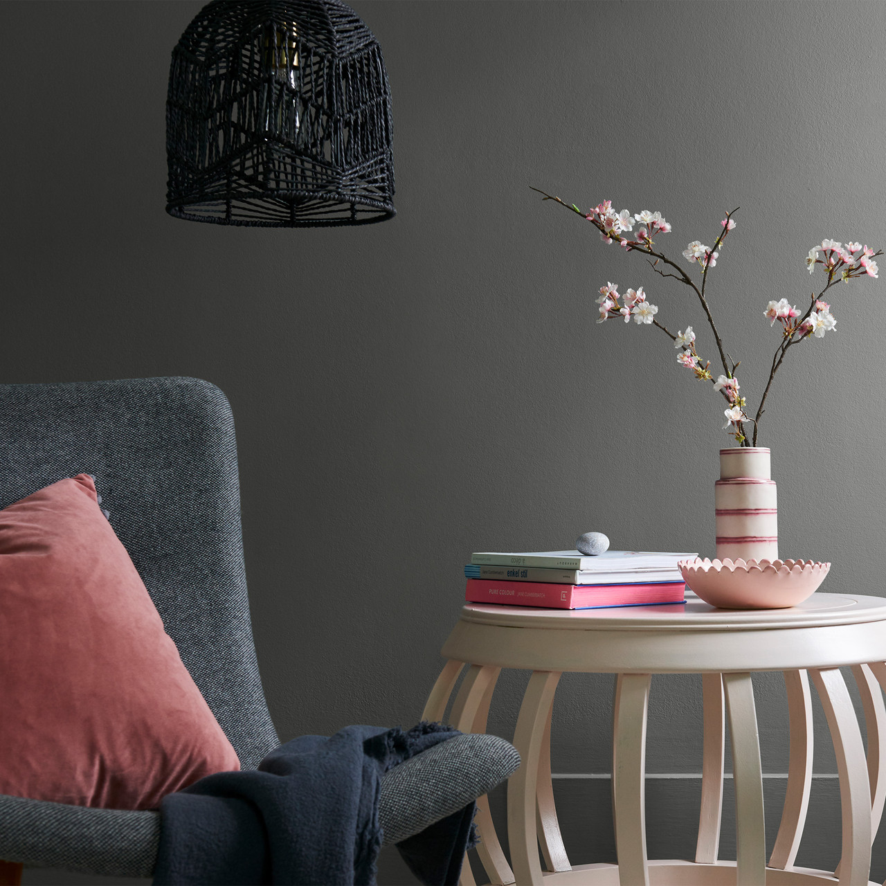 Torch Grey Wall & Ceiling Paint - Matt Grey Finish | Rust-Oleum