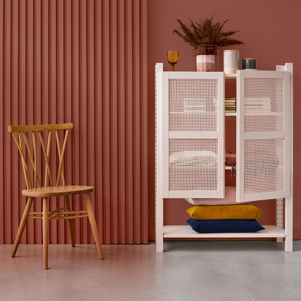 Homespun Furniture & Trim Paint - Matt Pink Finish