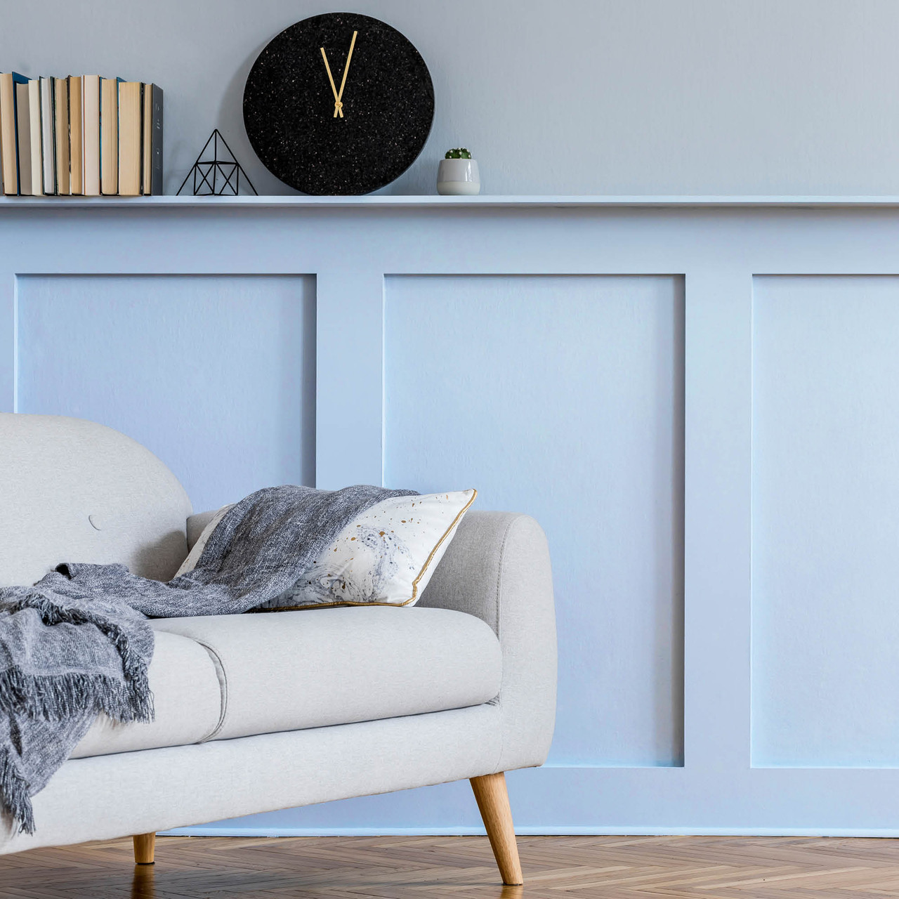 Rust-Oleum Blue Gloss Interior Wood Paint - Blue Sky - Rust-oleum UK