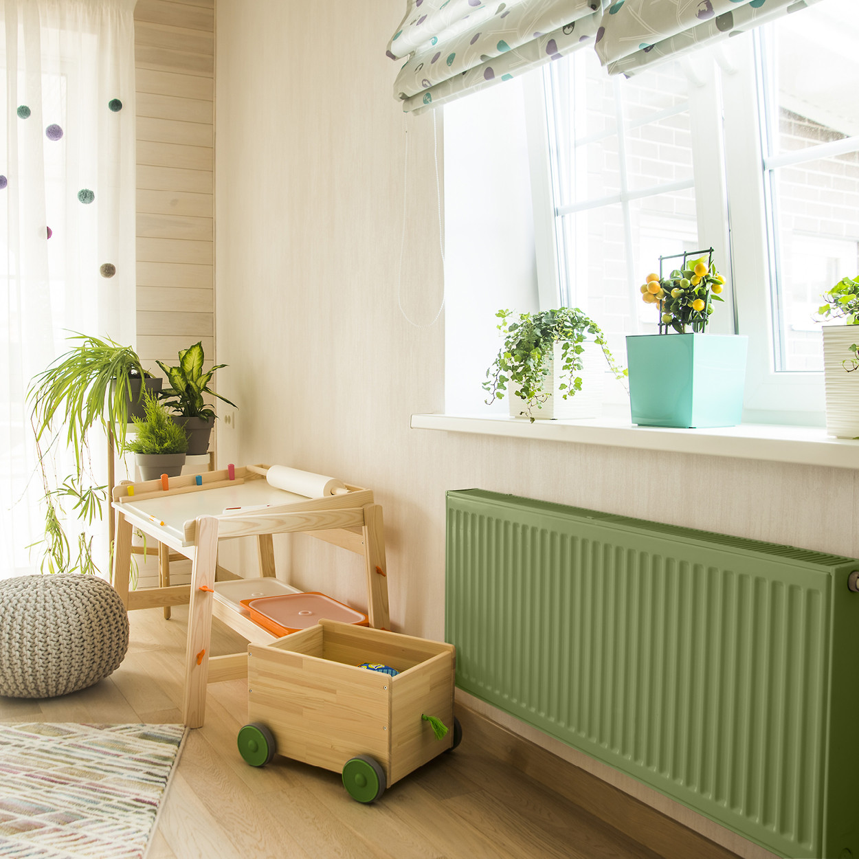 Familiar Ground Radiator Paint - Matt Green | Rust-Oleum